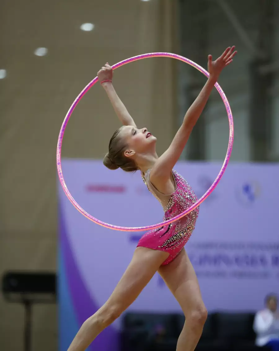 Ana Carolina De Conto: la joven promesa paraguaya que deslumbra con su talento - ASU2025 ...