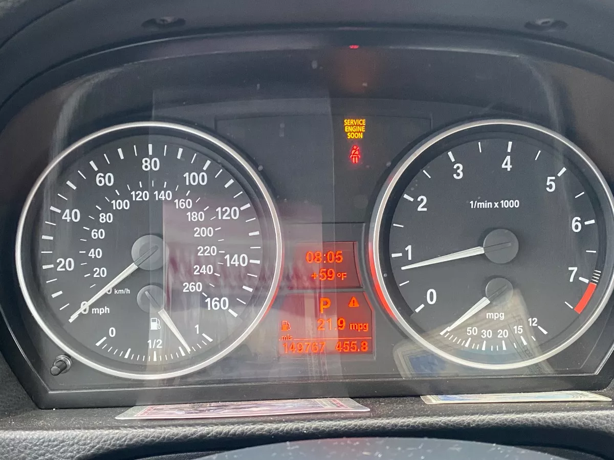 What does service engine soon light mean on a BMW? | Brock Automotive ...