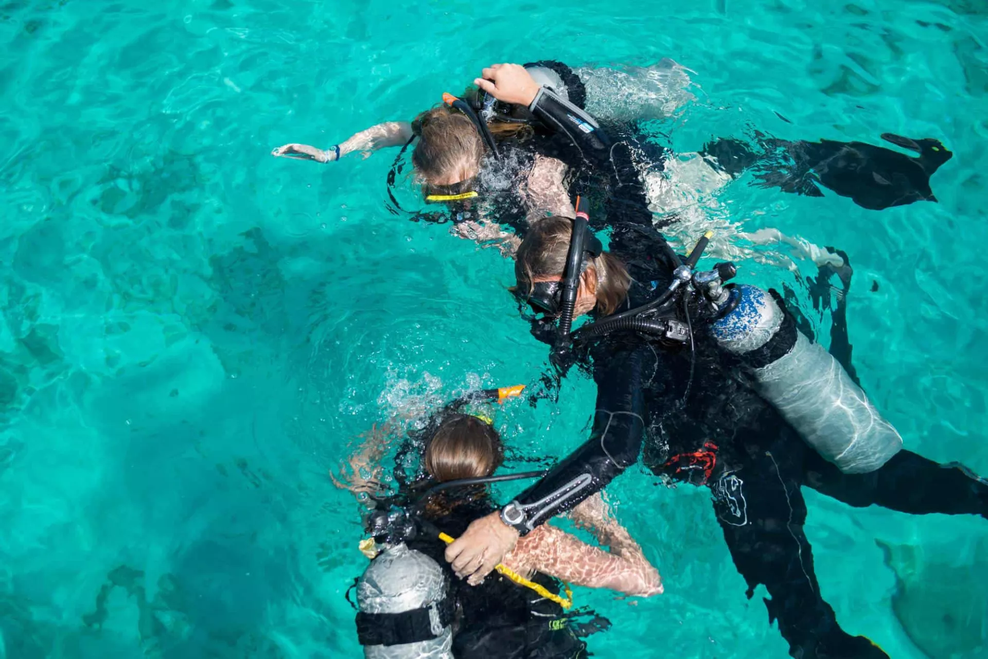 Discover Scuba Diving at Blue Bay Dive & Watersports | CuracaoTodo