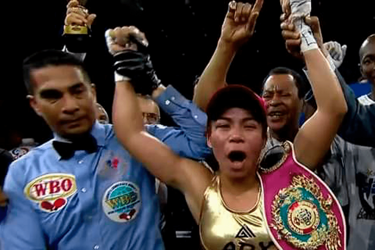 Colocha desenreda pelea - Graficos Deportivos