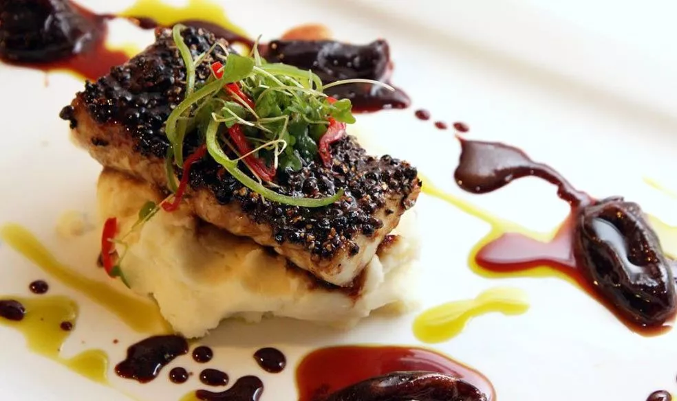 Top 10 Traditional Wedding Main Course Ideas - Handheld Catering and ...