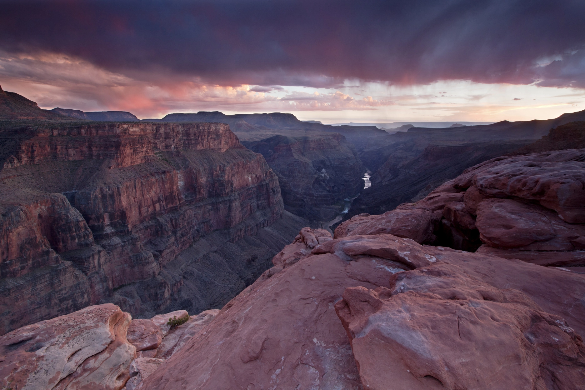 9 Completely Random (But Fascinating) Grand Canyon Facts | Hatch River ...