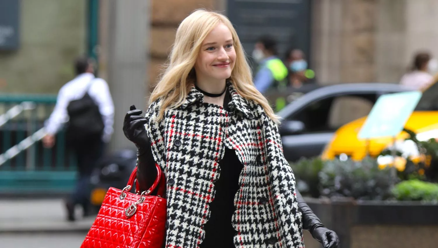 Inventer Anna : bande-annonce officielle de la nouvelle série télévisée ...