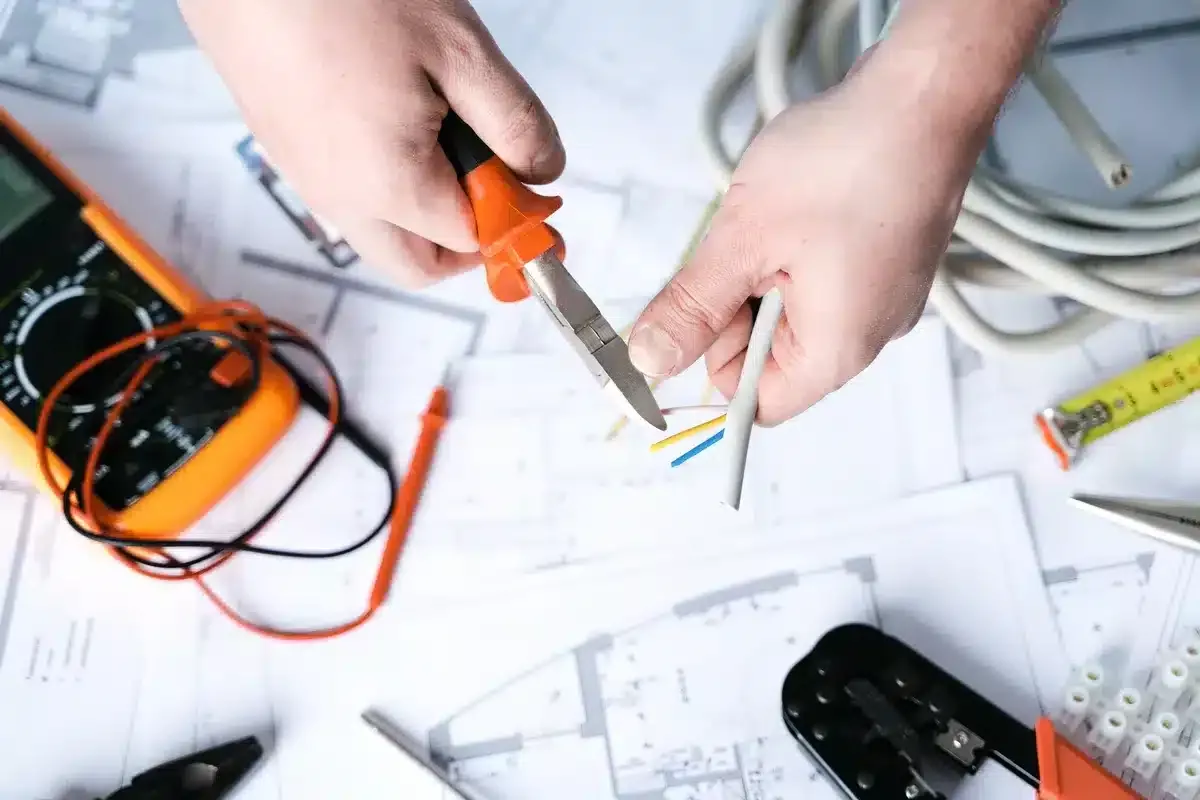 Industrial Electrician at Upper Crust