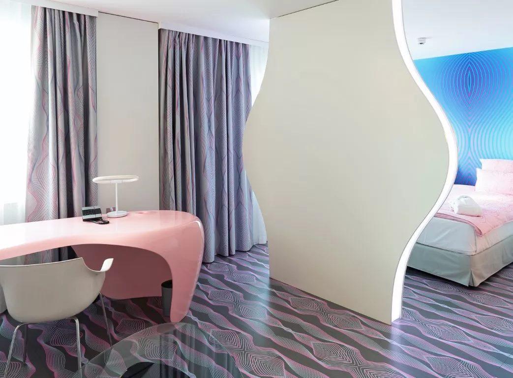 À quoi sert et comment s’installe une cloison amovible sans percer