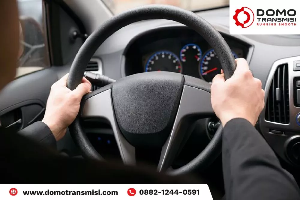 5 Penyebab Setir Mobil Terkunci Tiba-tiba, Ini Solusi Terbaik! - Domotransmisi.com