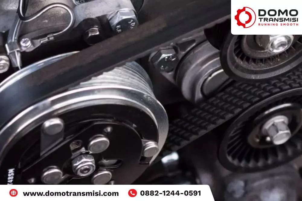Ini Dia 6 Ciri V Belt Mobil Harus Diganti - Domotransmisi.com