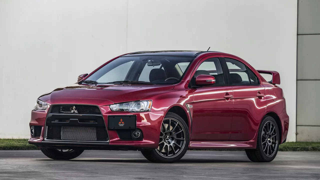 Kembalikan Performa Mobil Dengan Overhaul Mesin Mitsubishi Lancer ...
