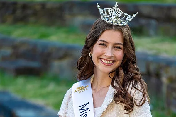 Westover Honors Fellow, Bonner Leader to compete for Miss Virginia ...